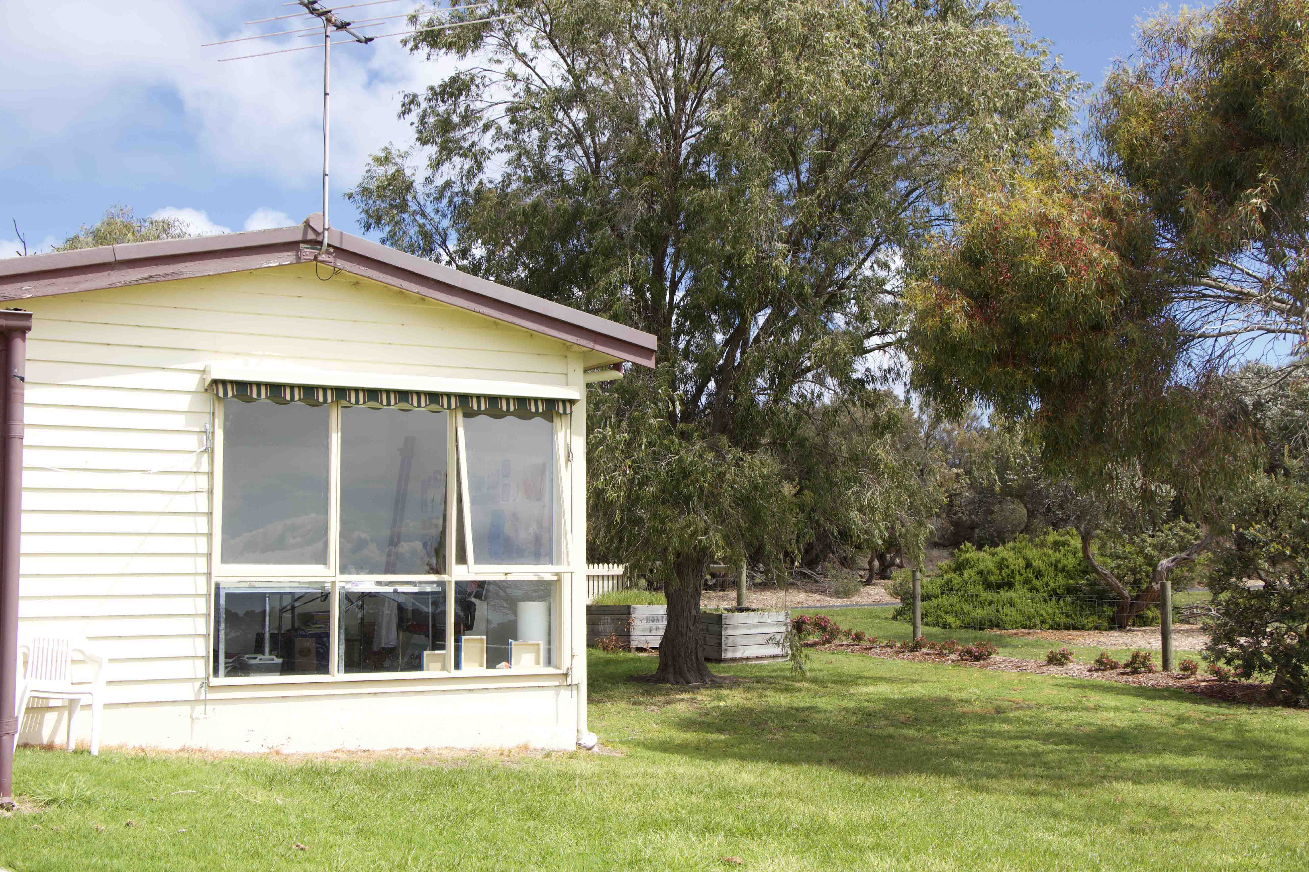 What is an Artist Residency? – mary-anne stuart – banksia imaginata